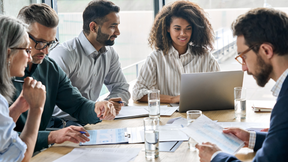 ¿Sabes qué es un debriefing? La importancia del post-evento